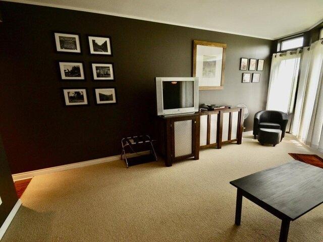 condo with 1 bedroom, Warren VT DS103436182