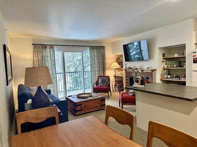 condo with 1 bedroom, Warren VT ES104297210