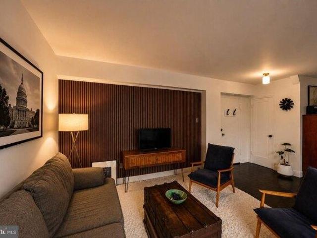 condo with 1 bedroom, Washington DC ES104905265