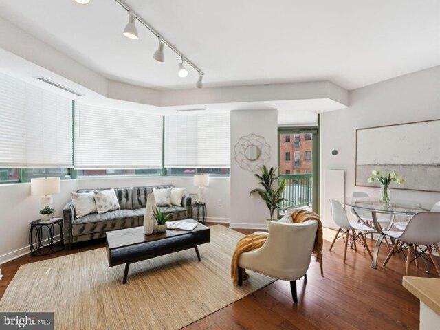 condo with 1 bedroom, Washington DC ES104906200