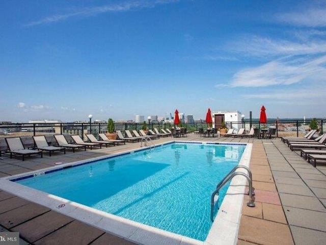 condo with 1 bedroom, Washington DC ES104909259
