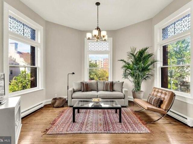 condo with 1 bedroom, Washington DC ES103624504
