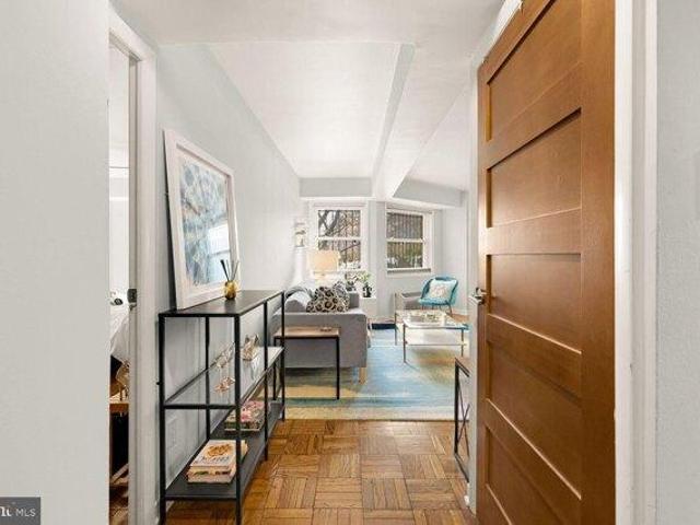 condo with 1 bedroom, Washington DC ES103627595