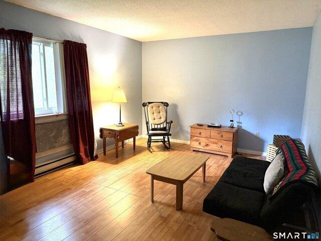 condo with 1 bedroom, Waterbury CT DS102478537