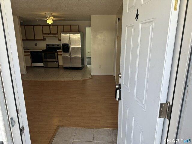 condo with 1 bedroom, Waterbury CT DS102254406