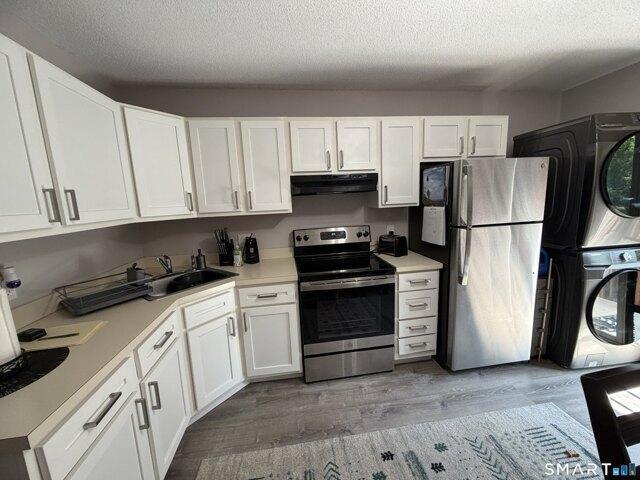 condo with 1 bedroom, Waterbury CT DS104112795