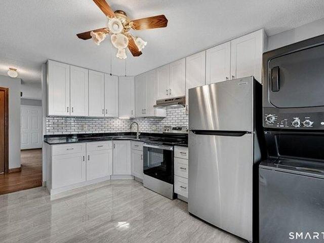 condo with 1 bedroom, Waterbury CT ES104791358