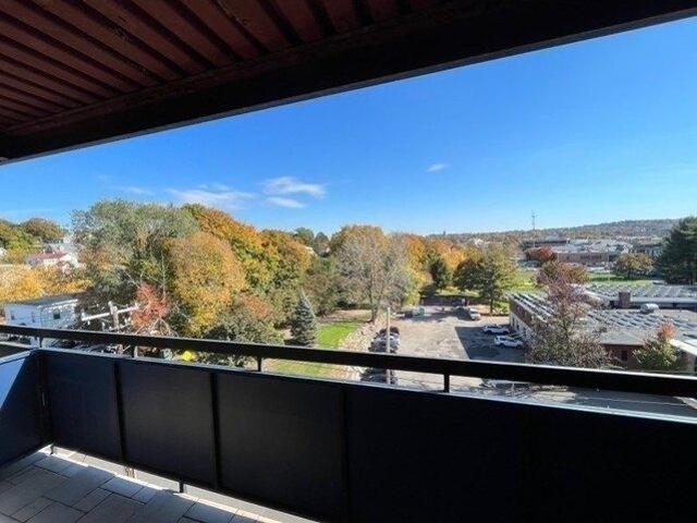 condo with 1 bedroom, Watertown MA DLS102960164