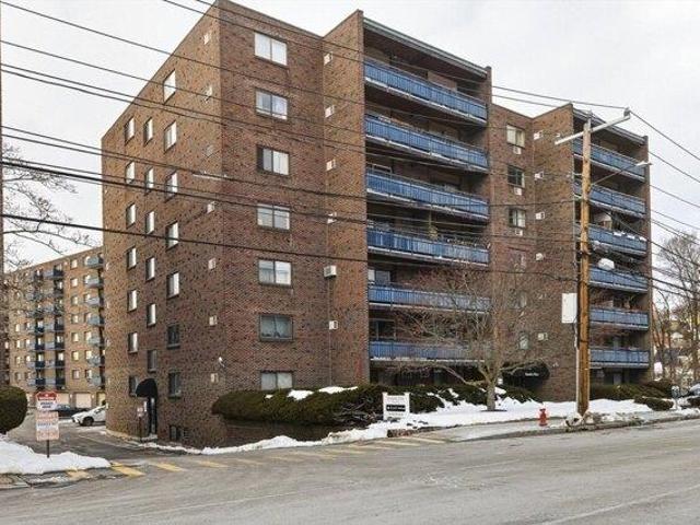 condo with 1 bedroom, Watertown MA ES104009252