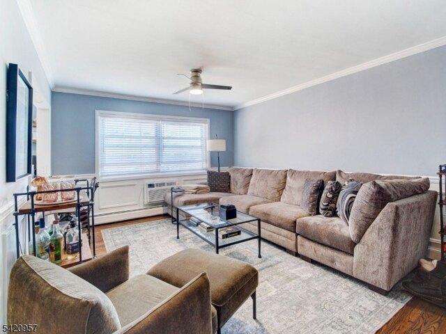 condo with 1 bedroom, Wayne NJ DLS101707089