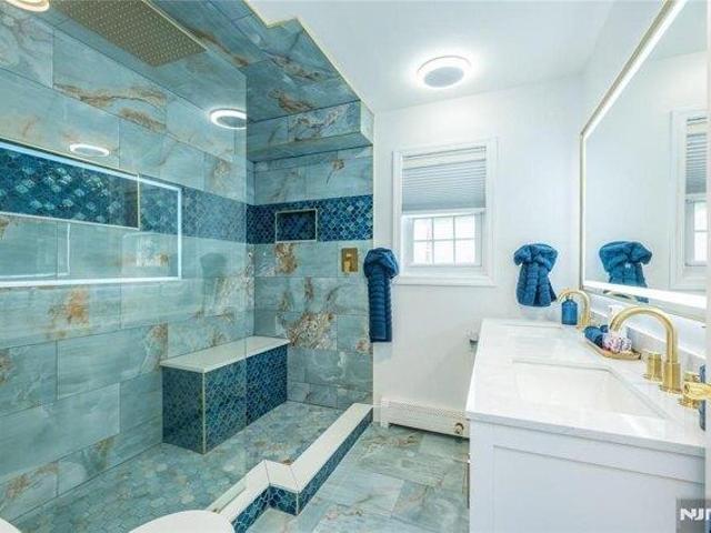 condo with 1 bedroom, Wayne NJ ES105205804