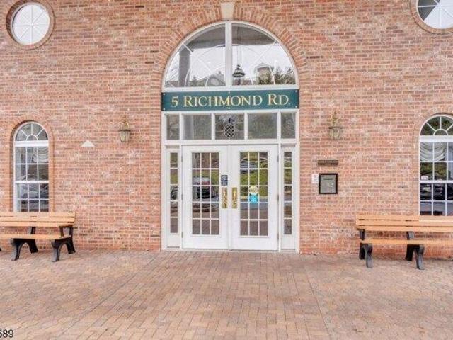 condo with 1 bedroom, West Milford NJ DS102313588