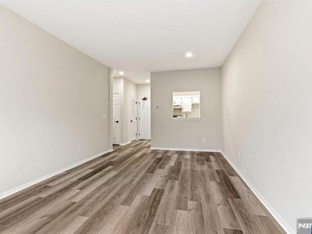 condo with 1 bedroom, West Milford NJ ES105176331