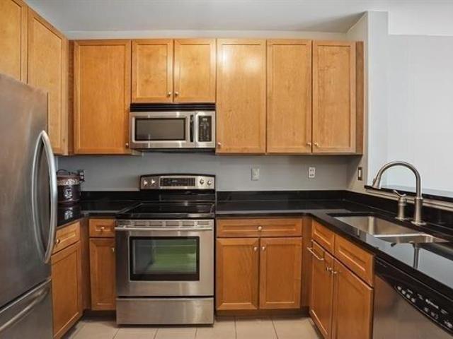 condo with 1 bedroom, West New York NJ DS102531315