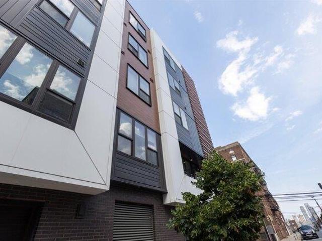 condo with 1 bedroom, West New York NJ DS102585970