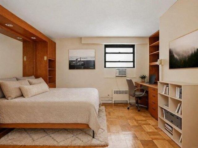 condo with 1 bedroom, West New York NJ ES104236585