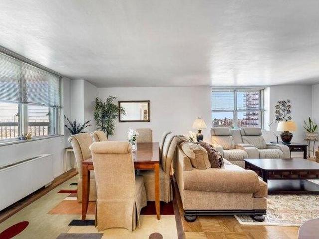 condo with 1 bedroom, West New York NJ ES104233885