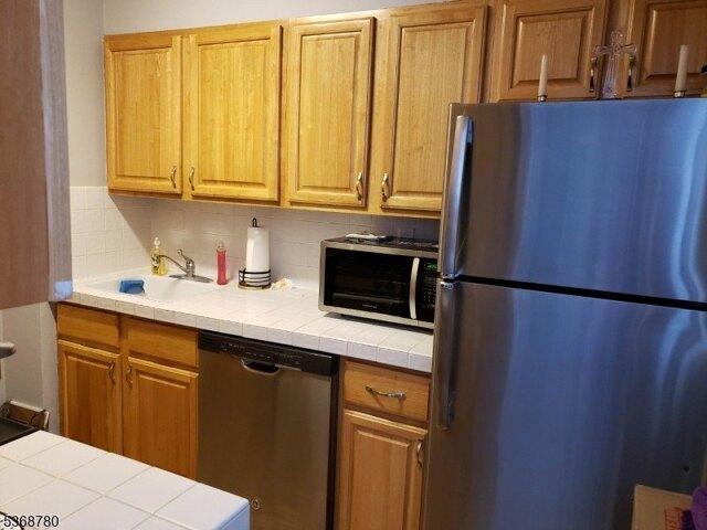 condo with 1 bedroom, West New York NJ ES104328971