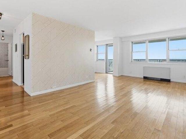 condo with 1 bedroom, West New York NJ ES104330096