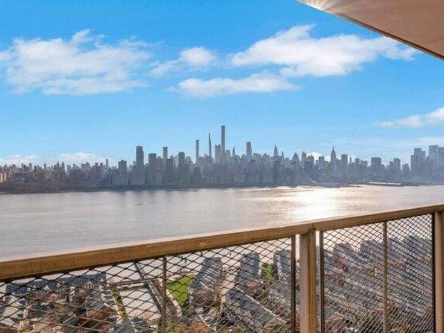 condo with 1 bedroom, West New York NJ ES104481195