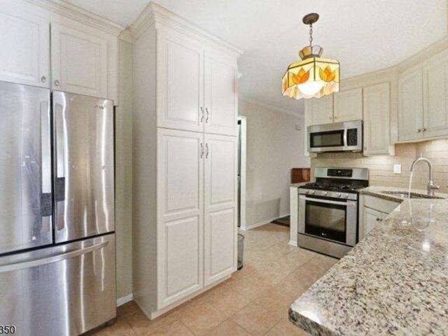 condo with 1 bedroom, West Orange NJ DS102762207