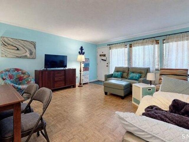 condo with 1 bedroom, West Haven CT DLS102762754