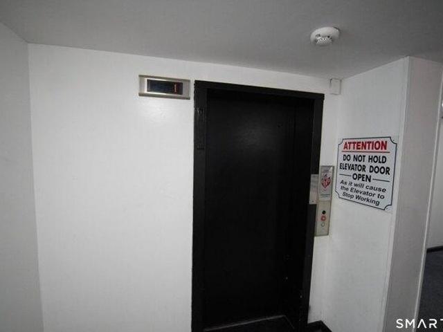 condo with 1 bedroom, West Haven CT ES104375614
