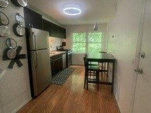 condo with 1 bedroom, West Springfield MA ES103017555