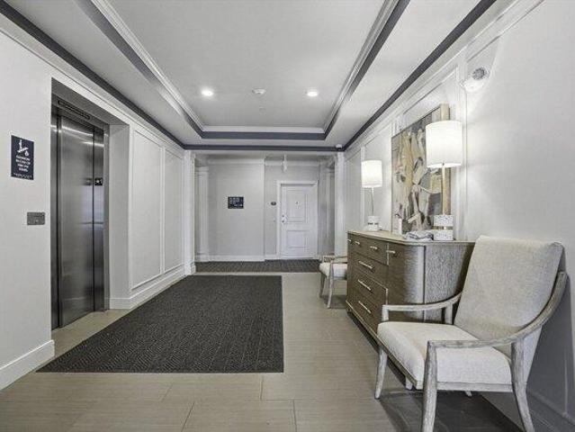 condo with 1 bedroom, Westborough MA ES103709737