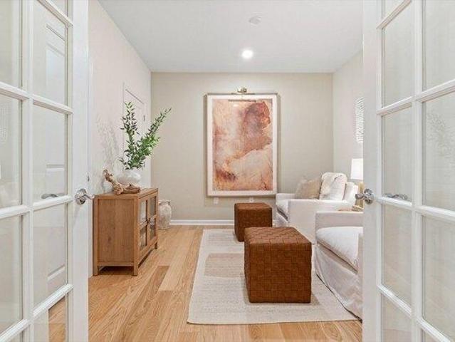 condo with 1 bedroom, Westborough MA ES104112450