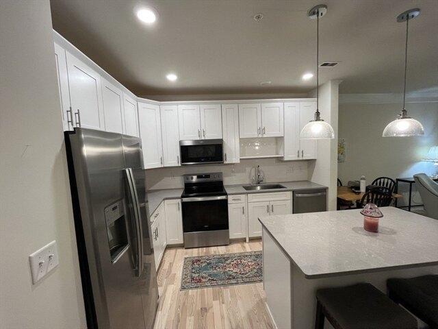 condo with 1 bedroom, Westborough MA ES104266114