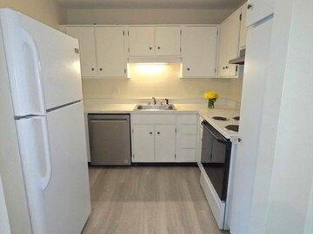 condo with 1 bedroom, Westborough MA ES105208239