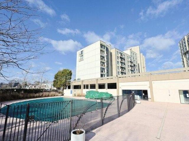 condo with 1 bedroom, Weymouth MA DLS102478987