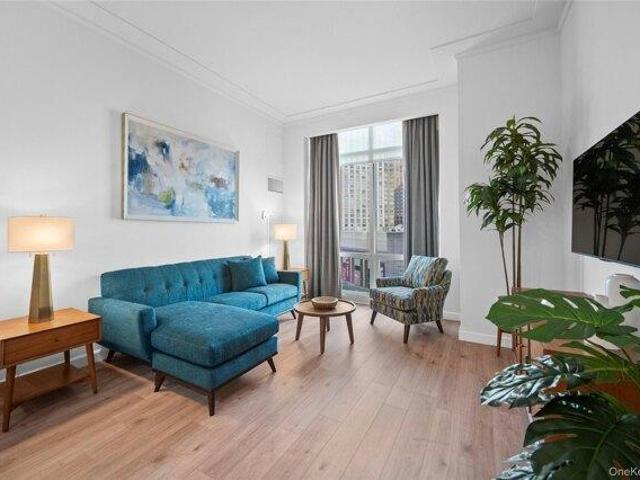 condo with 1 bedroom, White Plains NY DS102280737