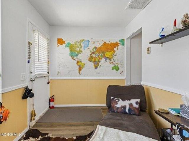condo with 1 bedroom, Whiting NJ ES104898760