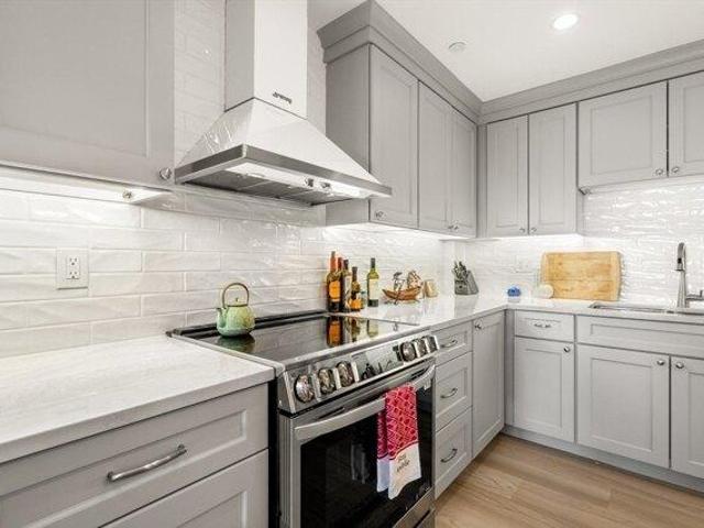 condo with 1 bedroom, Winthrop MA DLS103126380