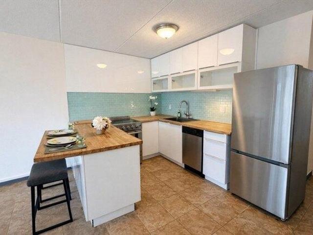 condo with 1 bedroom, Winchester MA DS102591770