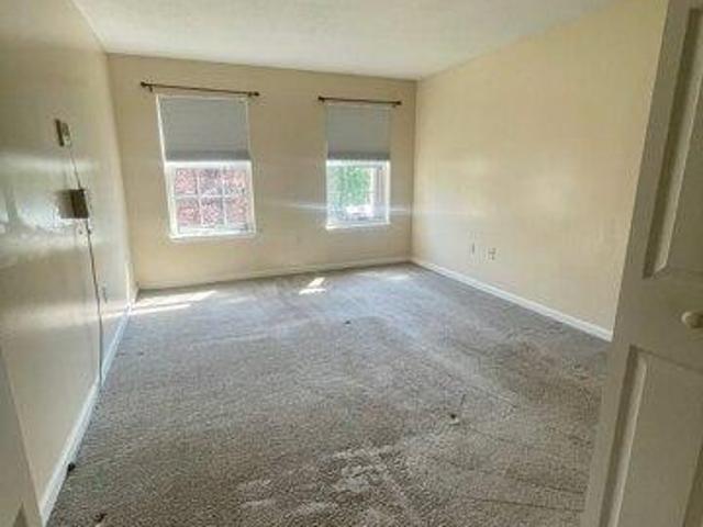 condo with 1 bedroom, Windsor CT DS102777684
