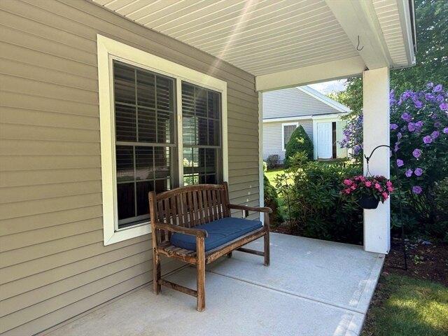 condo with 1 bedroom, Wilbraham MA ES105041108