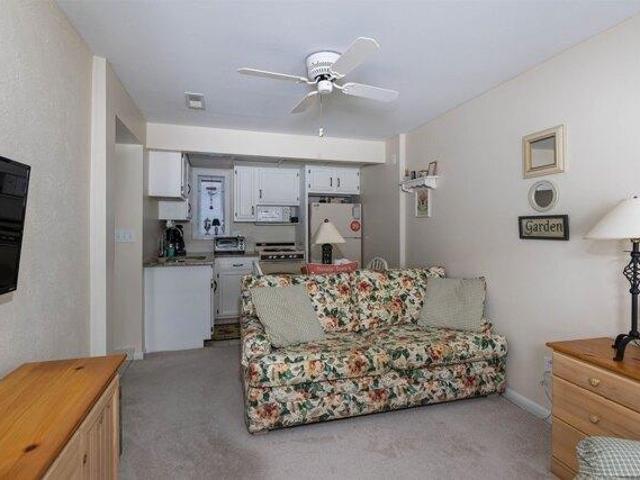 condo with 1 bedroom, Wildwood NJ DLS101574910