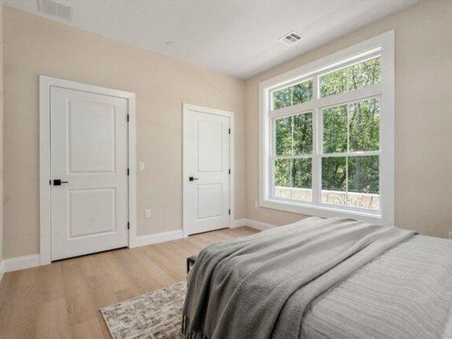 condo with 1 bedroom, Wilmington MA DLS102028005
