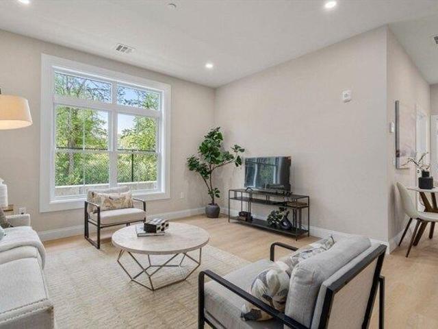 condo with 1 bedroom, Wilmington MA DS103188543