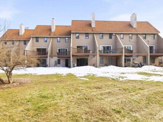 condo with 1 bedroom, Woodstock VT DLS102595136