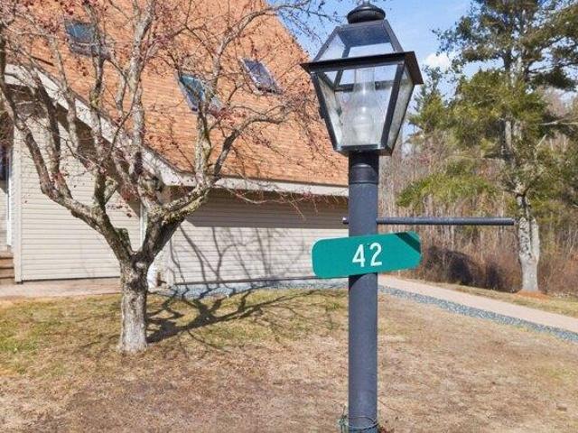 condo with 1 bedroom, Woodstock VT ES103127579
