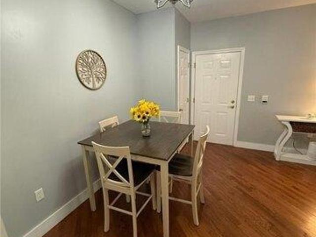 condo with 1 bedroom, Woonsocket RI ES104788020
