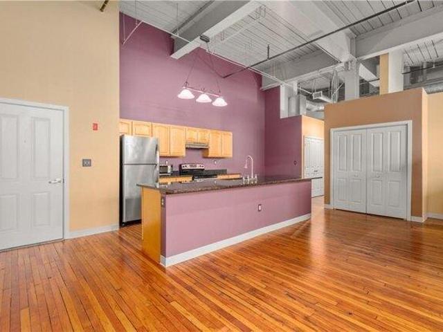 condo with 1 bedroom, Woonsocket RI ES104852941