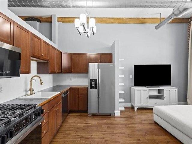 condo with 1 bedroom, Woonsocket RI ES105094646