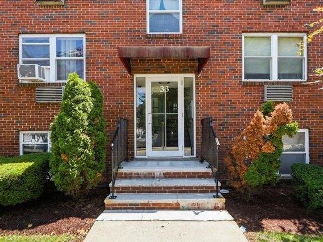 condo with 1 bedroom, Woburn MA ES105320062