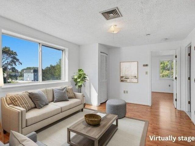 condo with 1 bedroom, Woburn MA ES105340544
