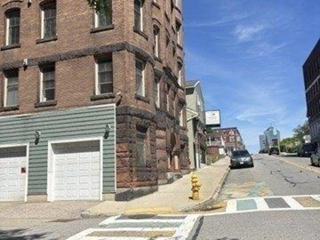 condo with 1 bedroom, Worcester MA ES104045818